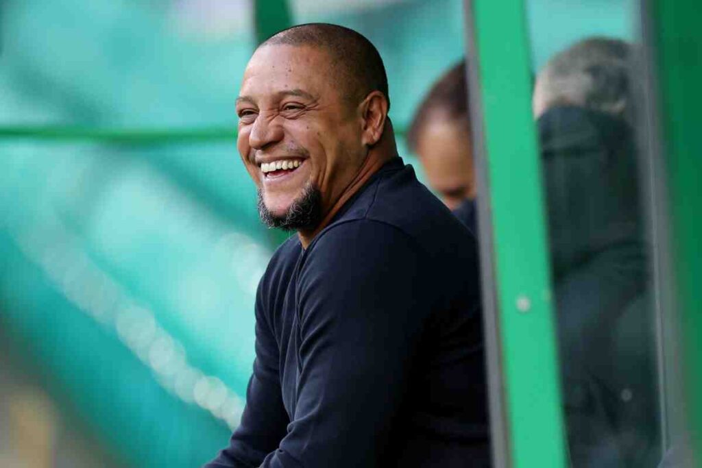 Roberto Carlos hospitalisé après un malaise | Le Journal du Real